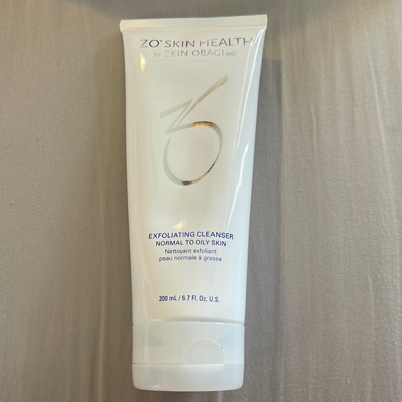 Zo Skin Health | Skincare | Zo Skin Health Exfoliating Cleanser 67 Oz ...